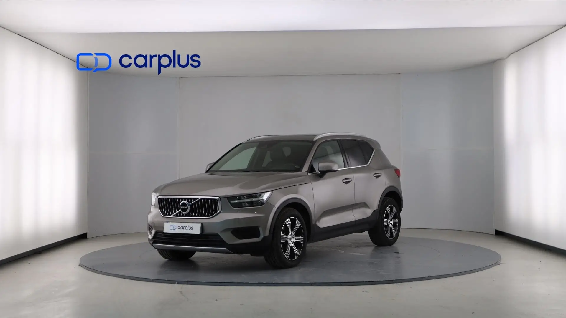 Volvo XC40 2.0 D3 AWD Inscription Auto - Caetano Retail